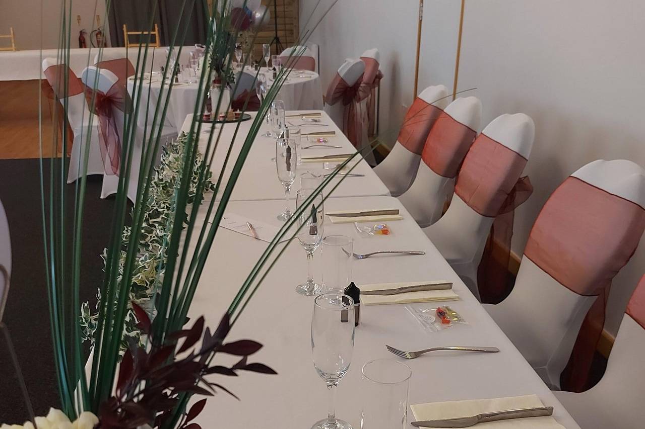 Foxy's Den in Frome, Somerset - Updated prices | hitched.co.uk