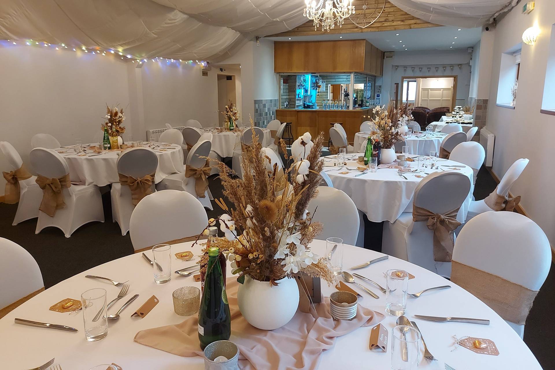 Foxy's Den in Frome, Somerset - Updated prices | hitched.co.uk
