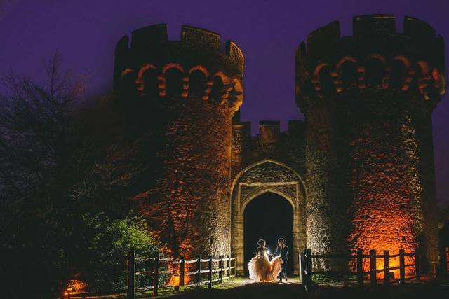 Cooling Castle Barn Wedding Venue Rochester, Kent | hitched.co.uk