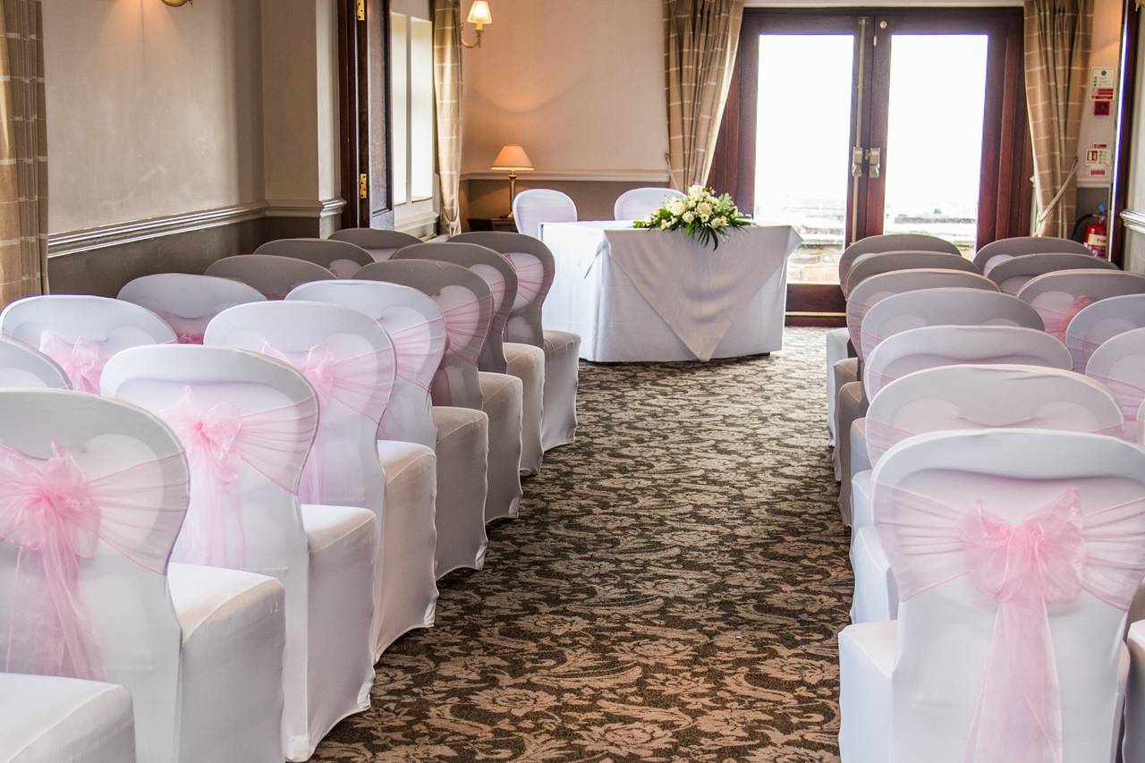 Pennine Manor Hotel in Huddersfield, West Yorkshire - Updated prices ...