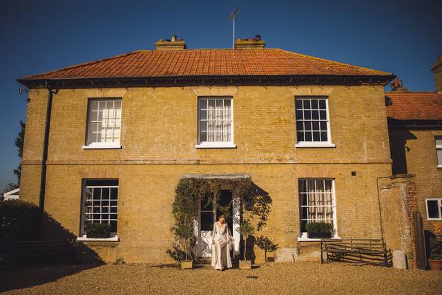 Godwick Hall Wedding Venue King's Lynn, Norfolk | hitched.co.uk