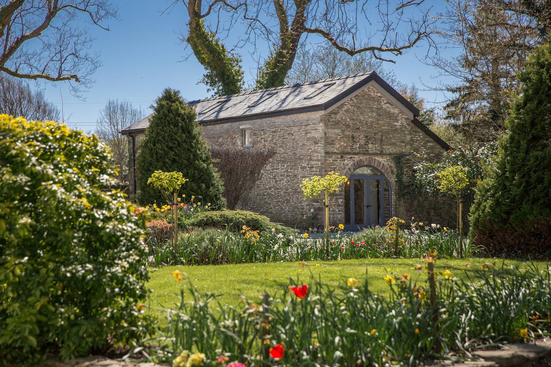 Llechwen Hall Hotel in Trehafod, Mid Glamorgan - Updated prices ...