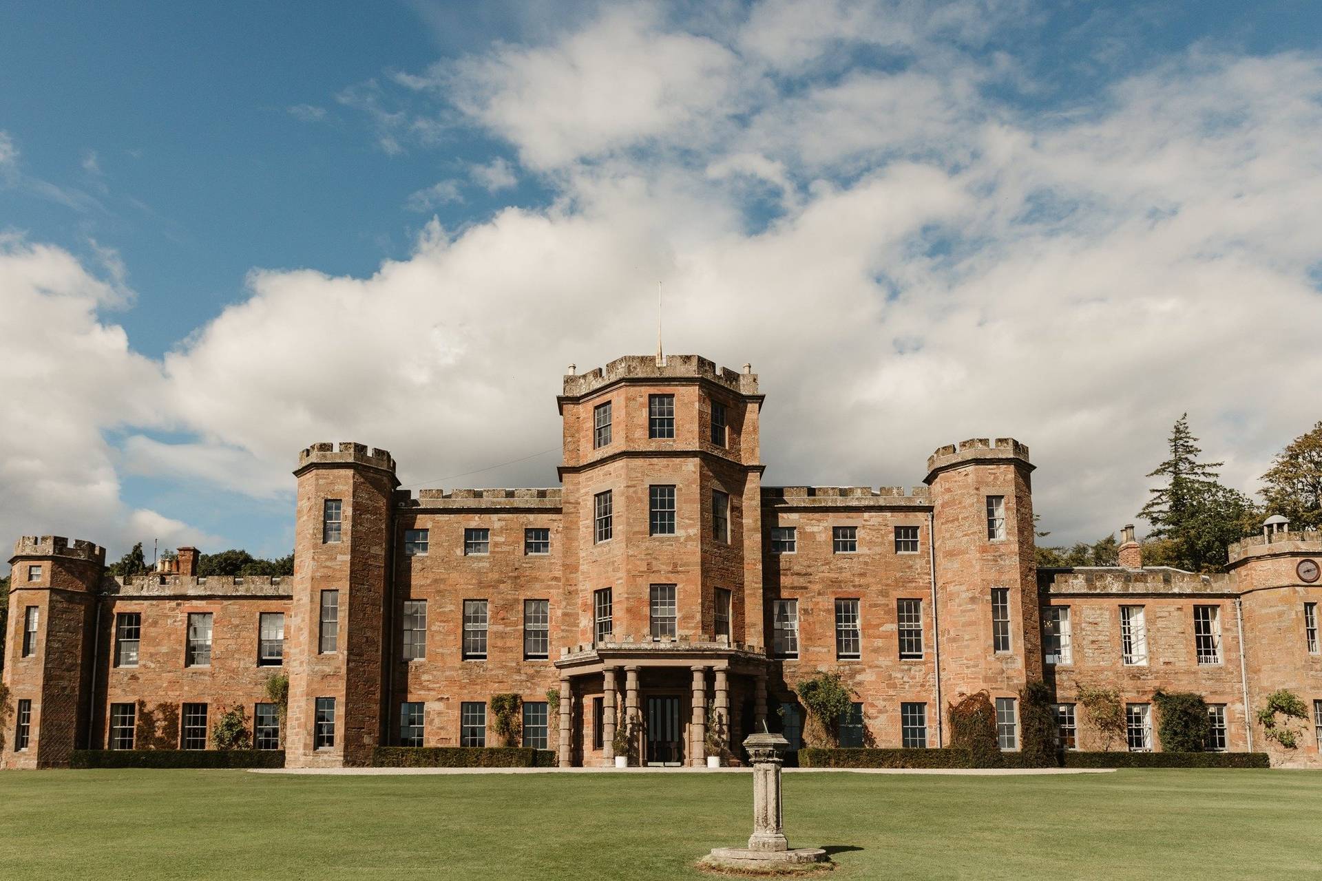 Fasque Castle in Aberdeenshire, Aberdeen & Deeside - Updated prices ...