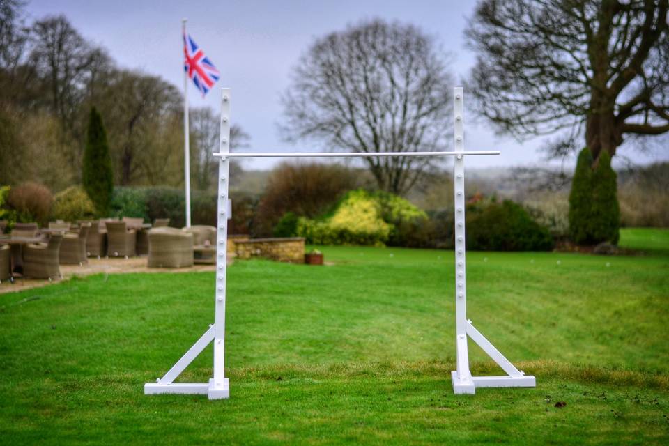 Wedding Mini Golf and Games in Berkshire - Wedding Entertainment ...