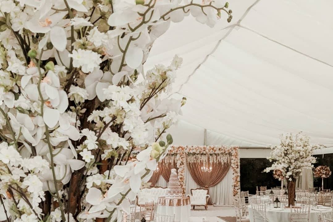 Cromwell Manor in Pitsea, Essex - Updated prices | hitched.co.uk