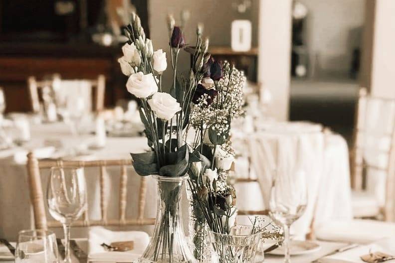 Cromwell Manor in Pitsea, Essex - Updated prices | hitched.co.uk