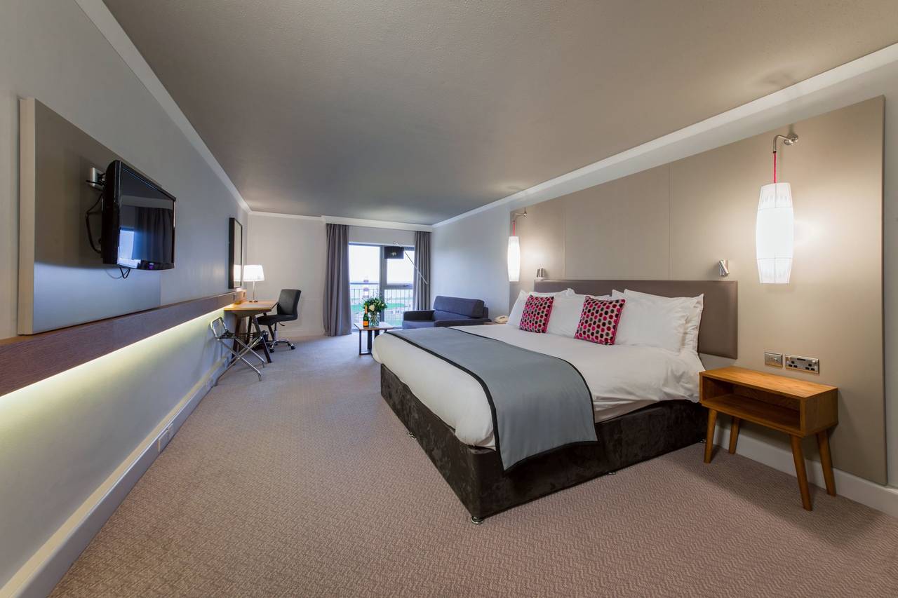 Crowne Plaza Plymouth in Plymouth, Devon - Updated prices | hitched.co.uk