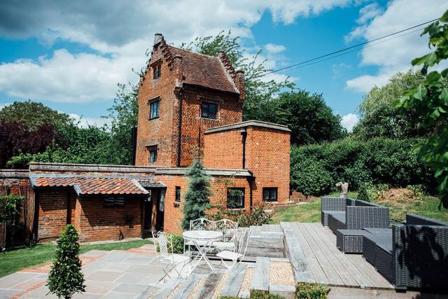 Seckford Hall Hotel and Spa Wedding Venue Woodbridge, Suffolk | hitched ...