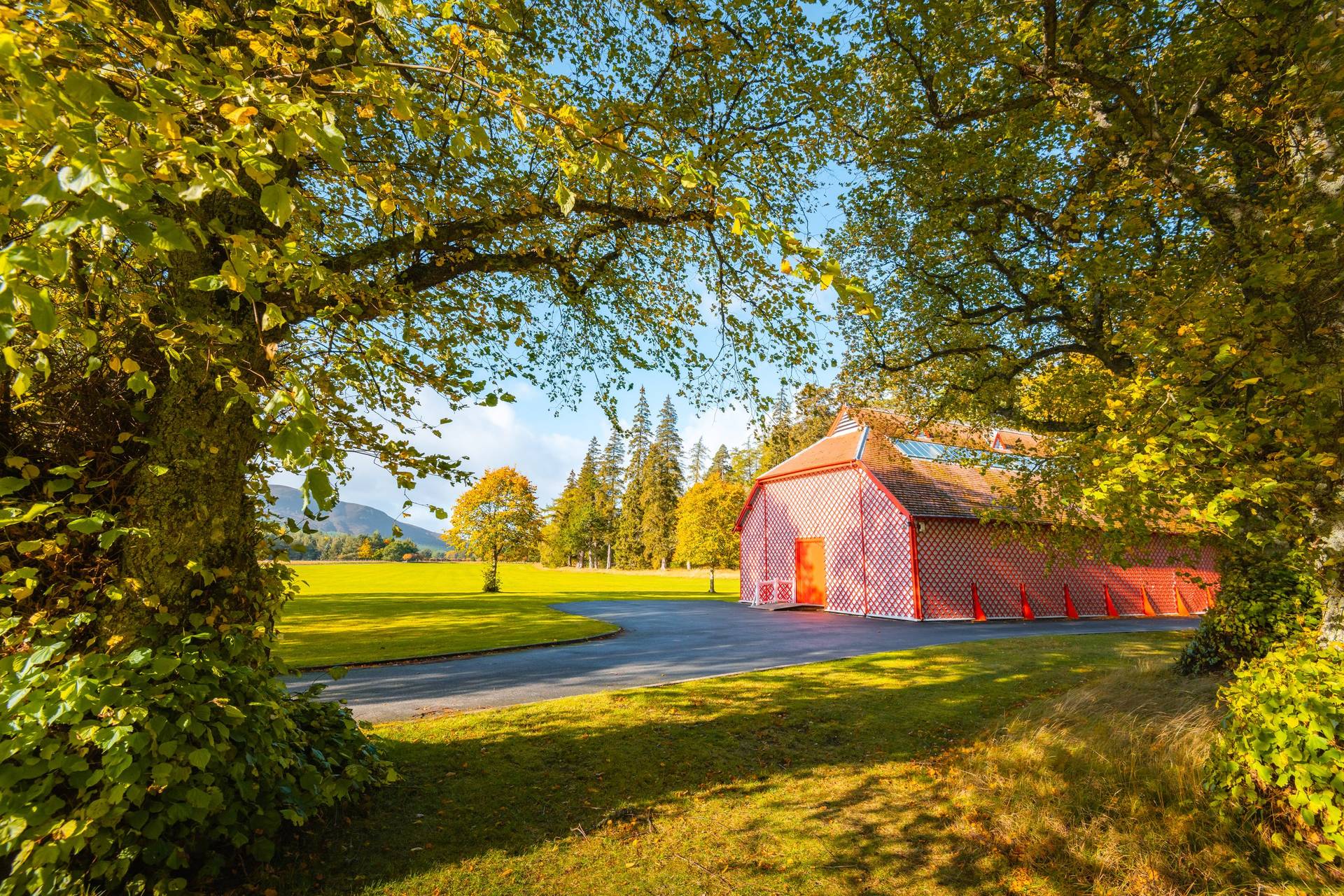 Mar Lodge Estate in Aberdeenshire, Aberdeen & Deeside - Updated prices ...