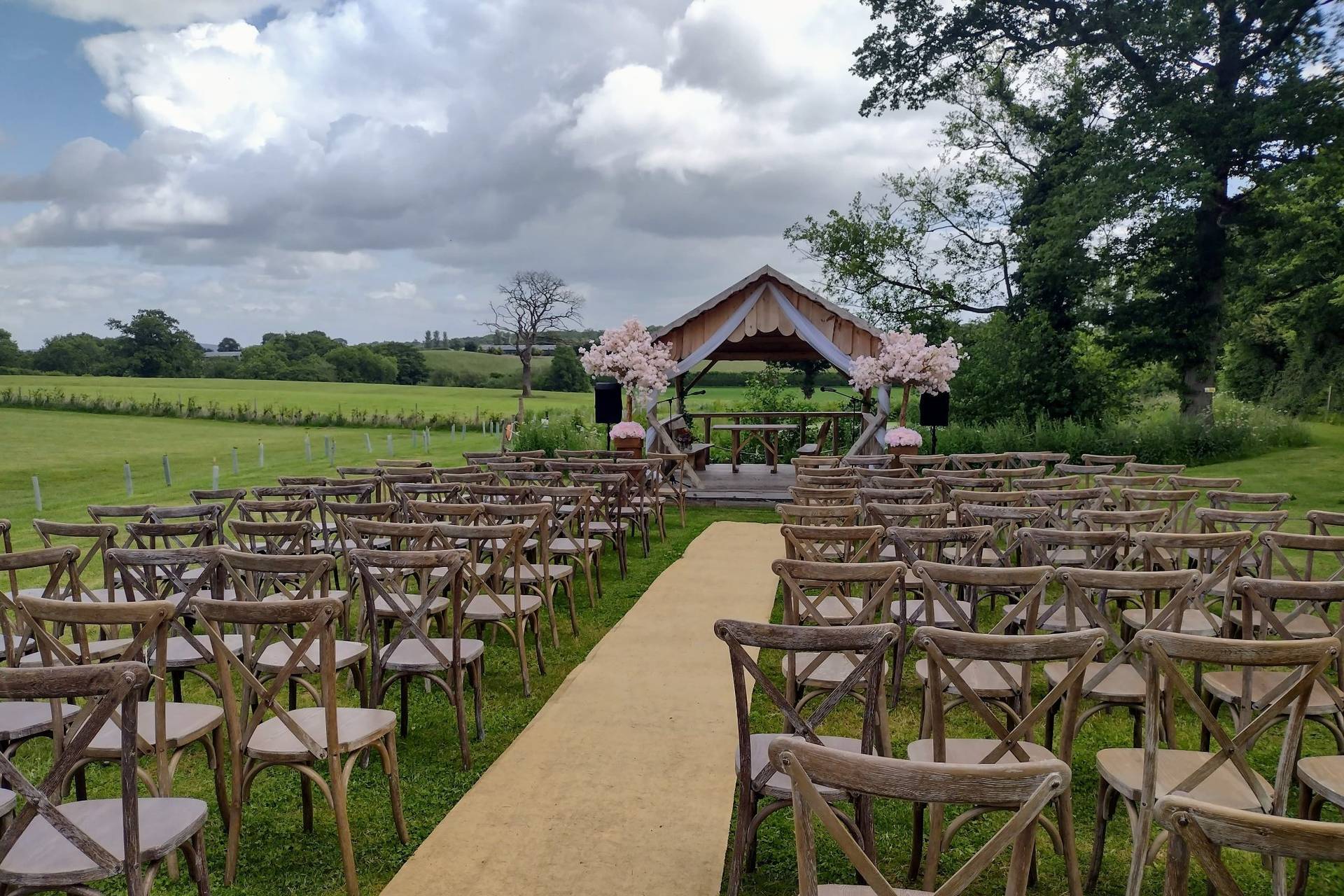 Stanford Farm in Shrewsbury, Shropshire - Updated prices | hitched.co.uk