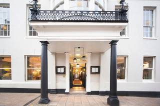 The King's Arms Hotel in Dorchester, Dorset - Updated prices | hitched ...