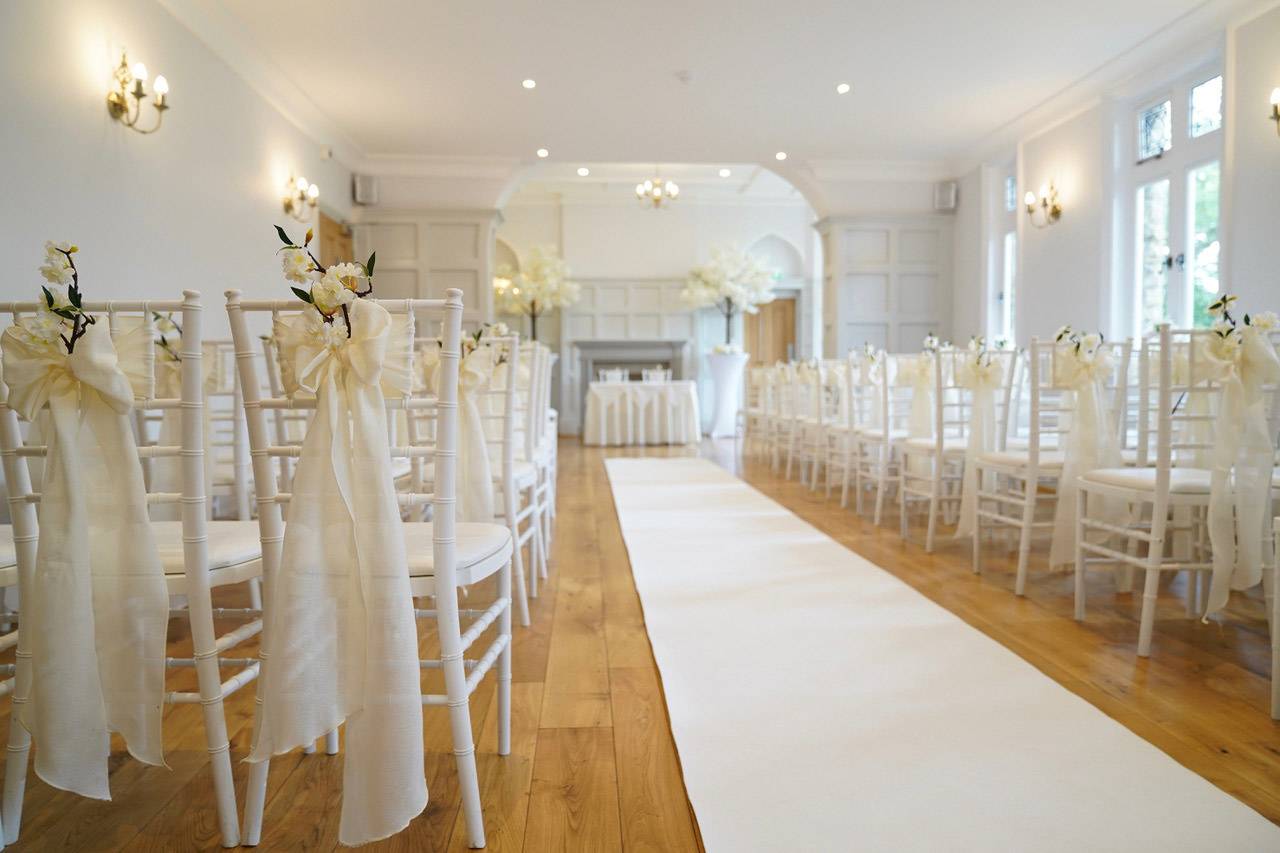 The Ravenswood East Grinstead, West Sussex - Updated prices | hitched.co.uk