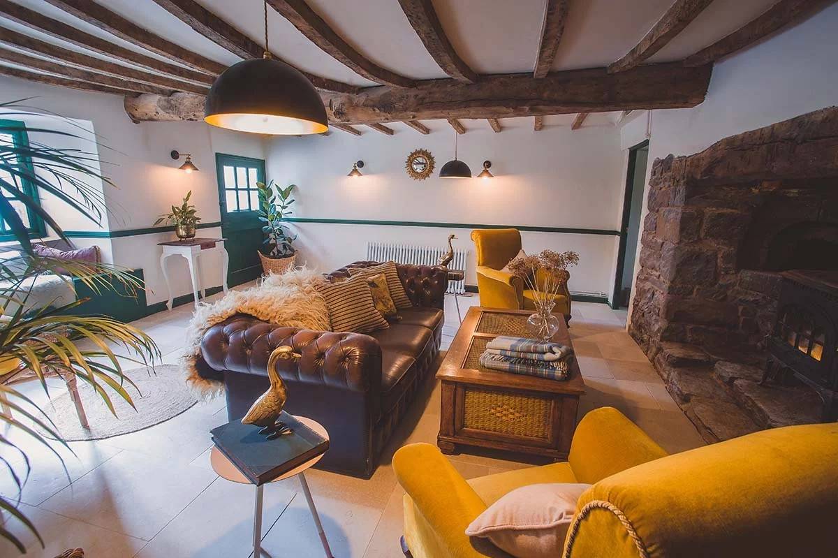 The Leaping Trout in Tiverton, Devon - Updated prices | hitched.co.uk
