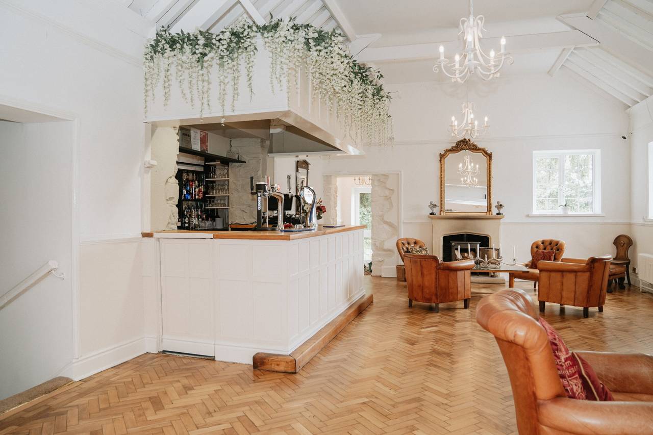 Plas Maenan in Llanrwst, Conwy - Updated prices | hitched.co.uk