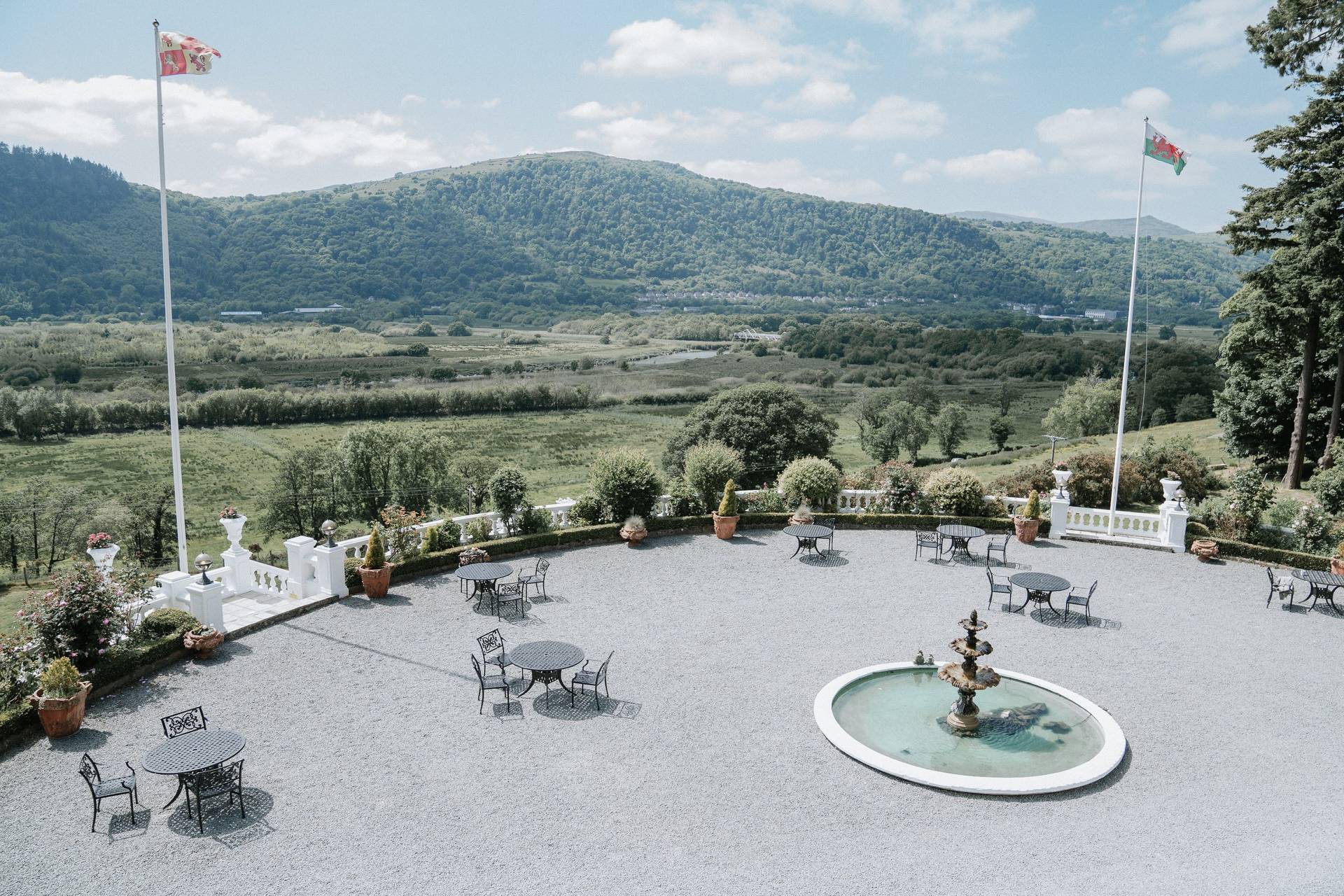 Plas Maenan in Llanrwst, Conwy - Updated prices | hitched.co.uk