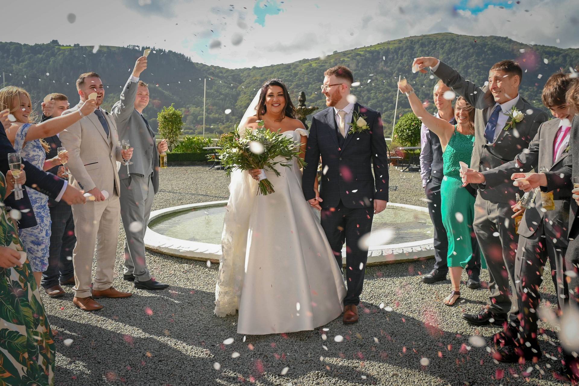 Plas Maenan in Llanrwst, Conwy - Updated prices | hitched.co.uk