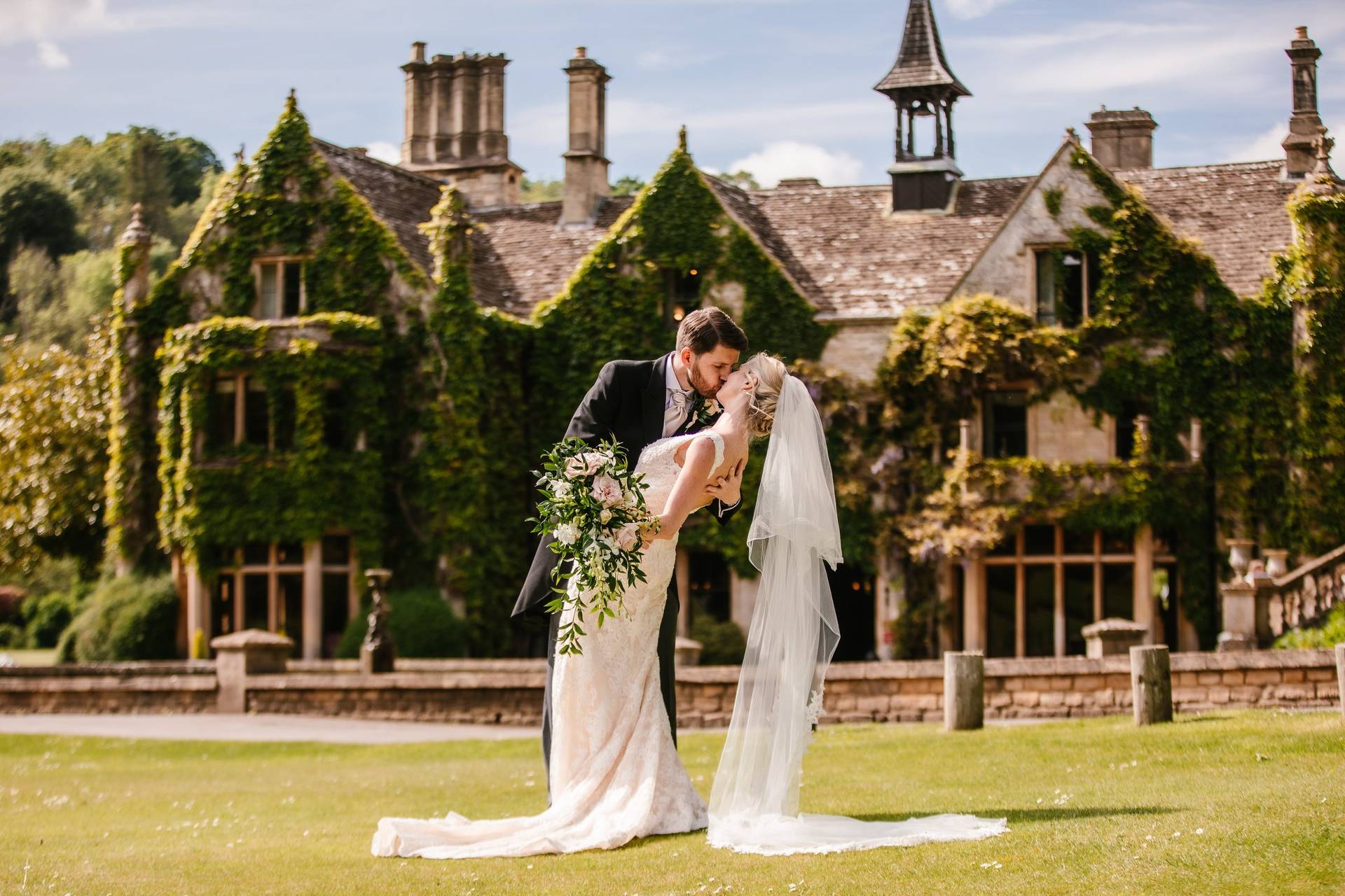 The Manor House in Castle Combe, Wiltshire - Updated prices | hitched.co.uk