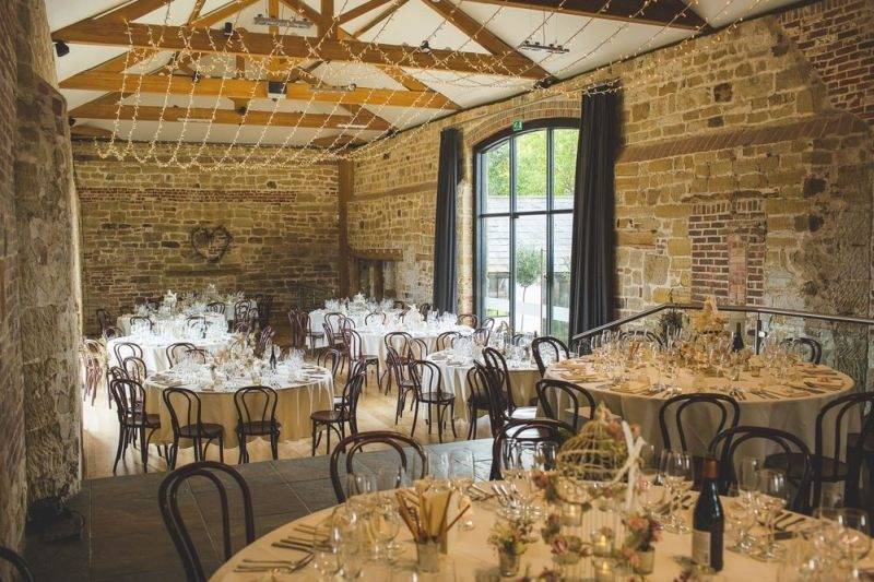 Hendall Manor Barns Wedding Venue Uckfield, East Sussex | hitched.co.uk