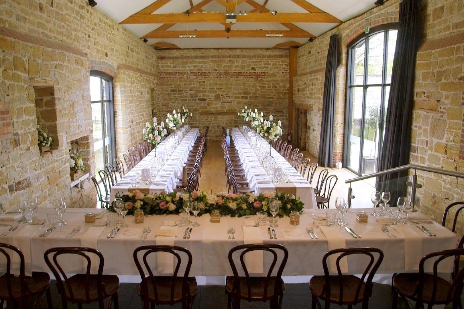 Hendall Manor Barns Wedding Venue Uckfield, East Sussex | hitched.co.uk