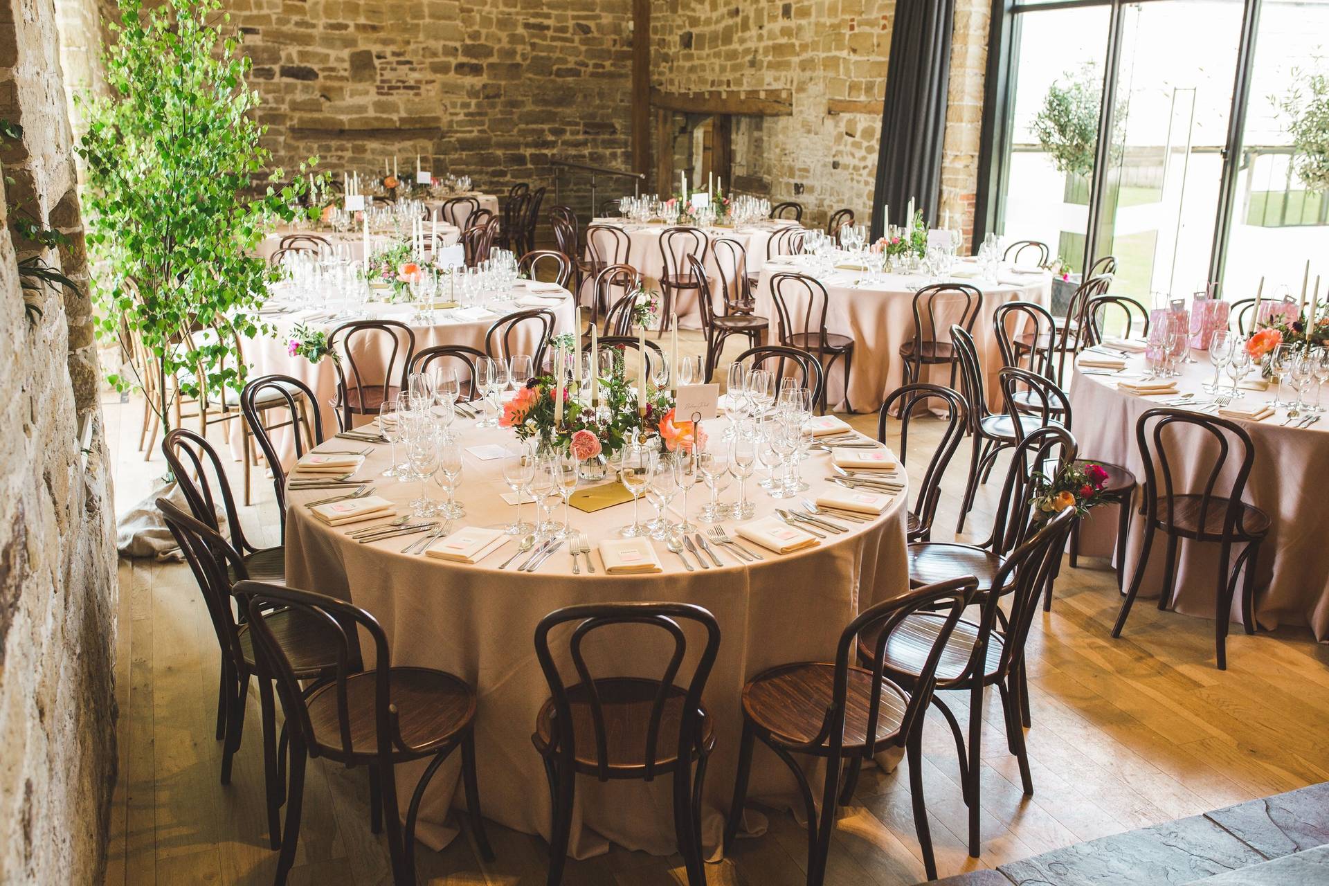 Hendall Manor Barns Wedding Venue Uckfield, East Sussex | hitched.co.uk