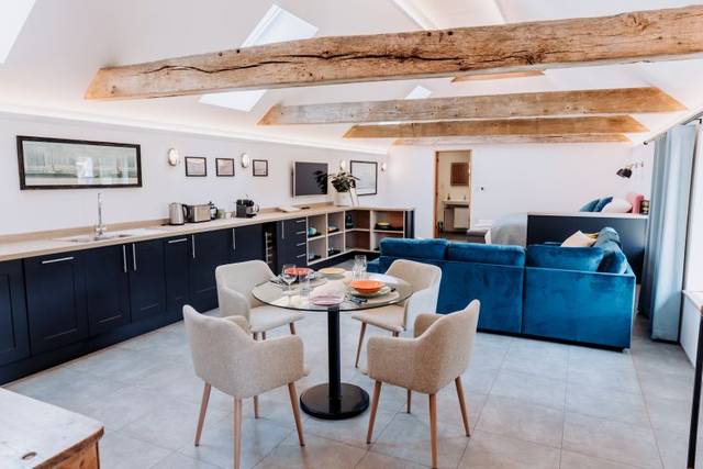 Hendall Manor Barns in Uckfield, East Sussex - Updated prices | hitched ...