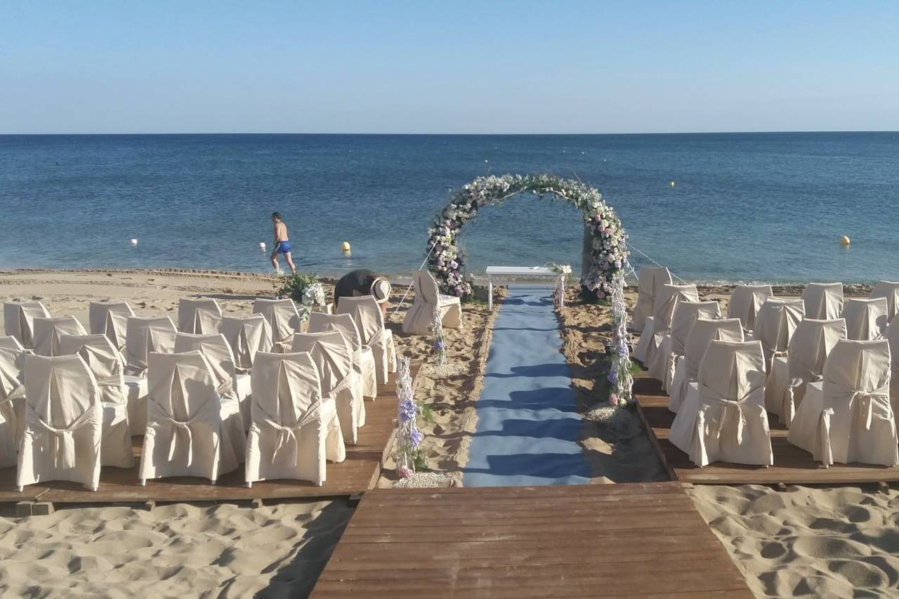 Tayga Beach in Puglia, Puglia - Updated prices | hitched.co.uk