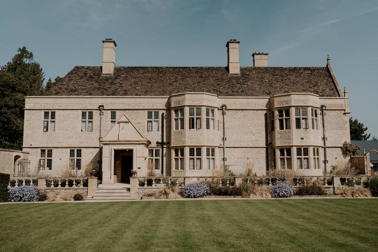 Kin House in Wilton, Wiltshire - Updated prices | hitched.co.uk