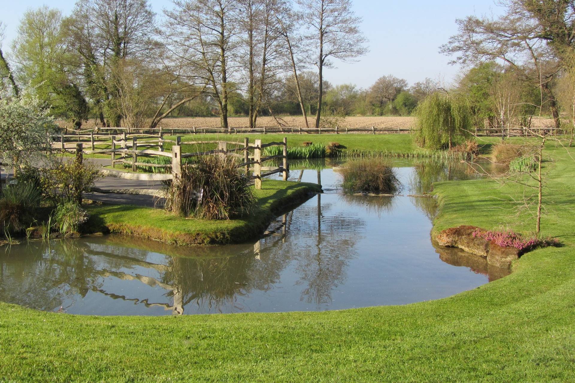 Coltsford Mill in Oxted, Surrey - Updated prices | hitched.co.uk
