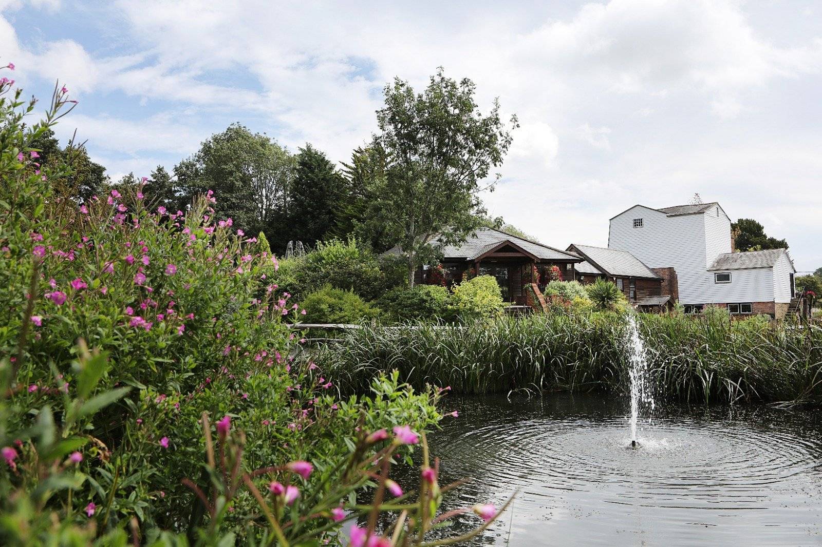 Coltsford Mill in Oxted, Surrey - Updated prices | hitched.co.uk