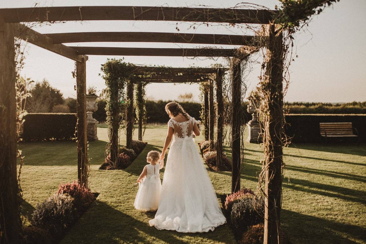 Cain Manor Wedding Venue Headley Down, Hampshire | hitched.co.uk