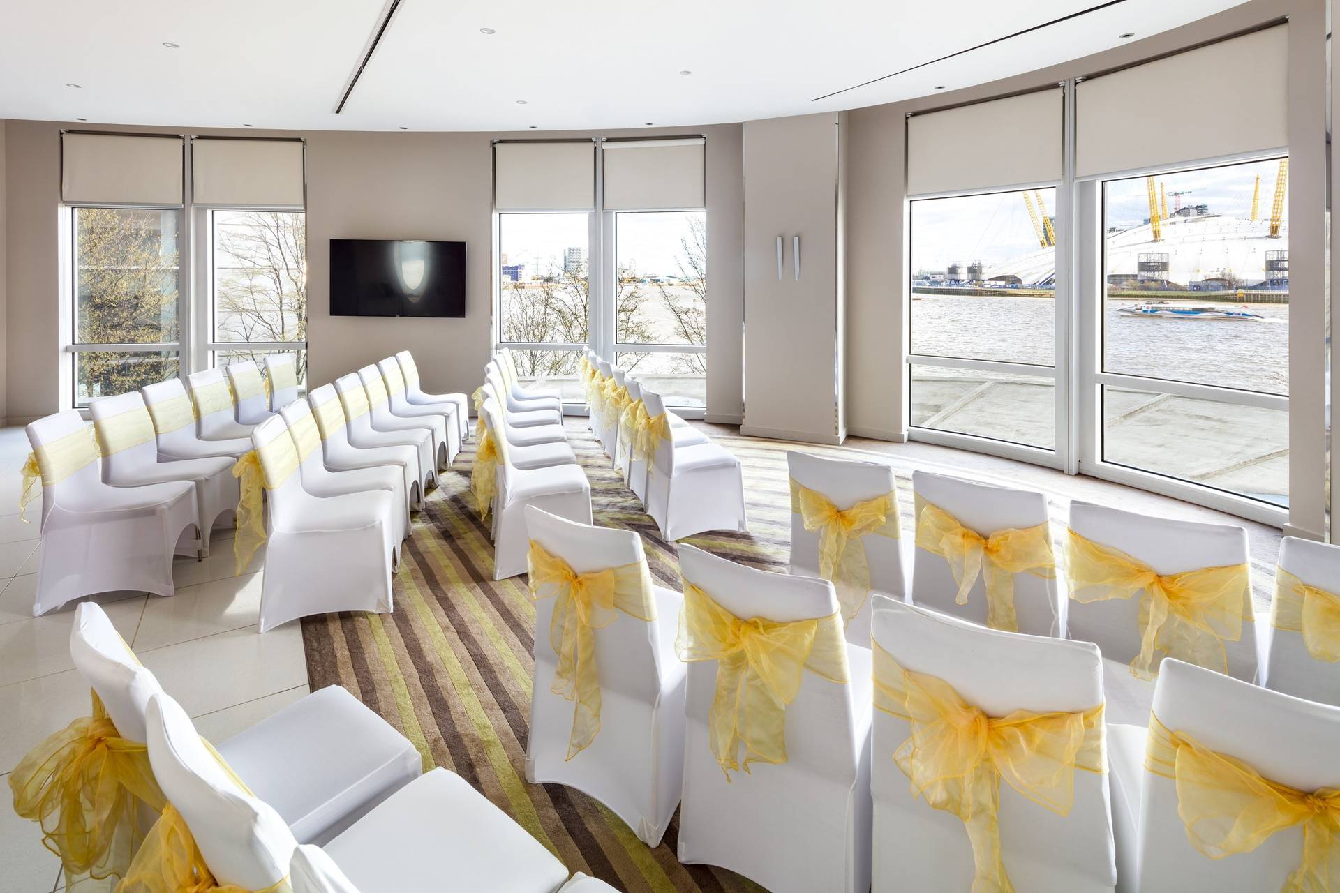 Radisson Blu Hotel, London Canary Wharf East in Canary Wharf, East ...