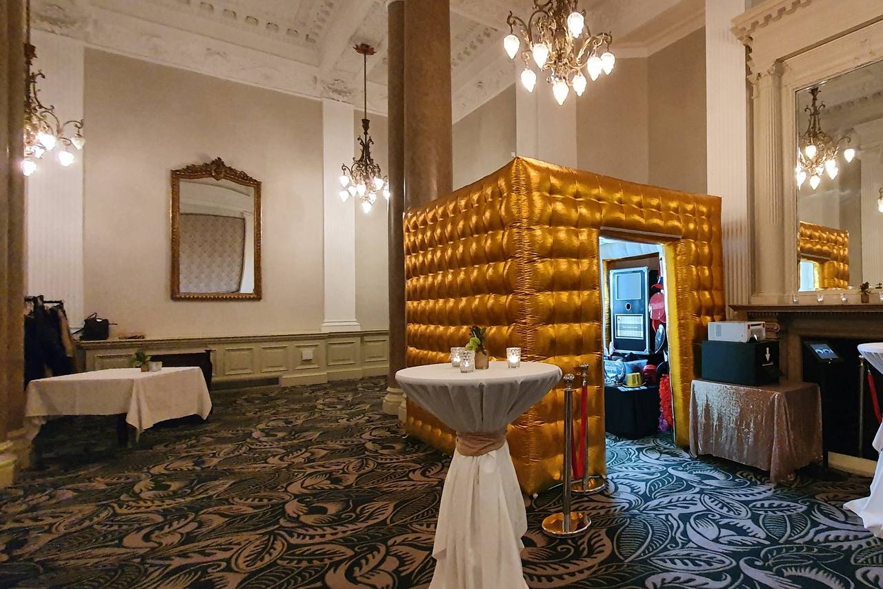 The 10 Best Photo Booths in Scottish Borders | hitched.co.uk
